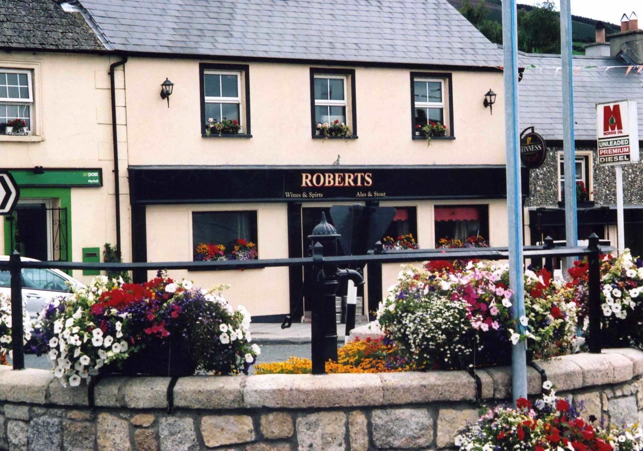 Roberts Bar and Lounge - Carlow Tourism