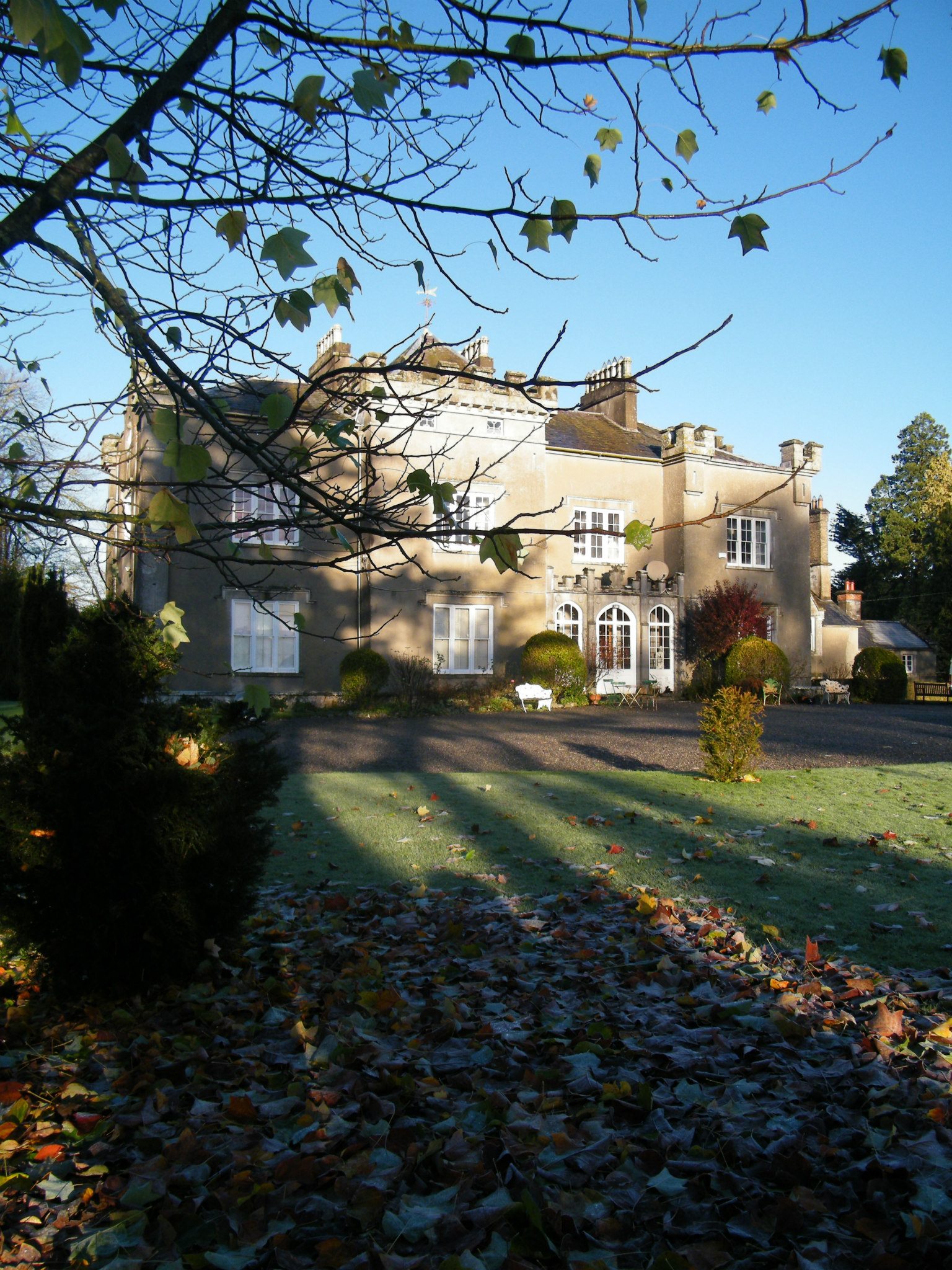 Shankill Castle | Irish House Castles | Gardens Of Ireland